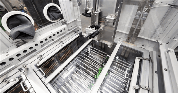 Immersion cooling - GIGABYTE Global