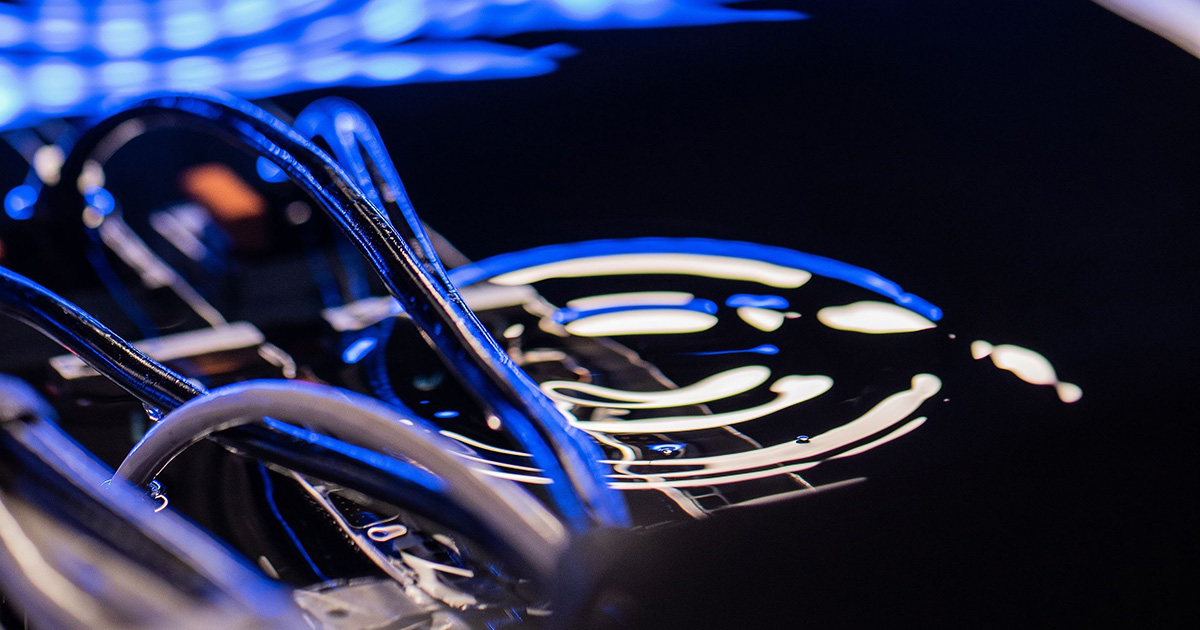 單相浸沒式冷卻(Single-Phase Immersion Cooling) | 解決方案 - GIGABYTE 技嘉科技