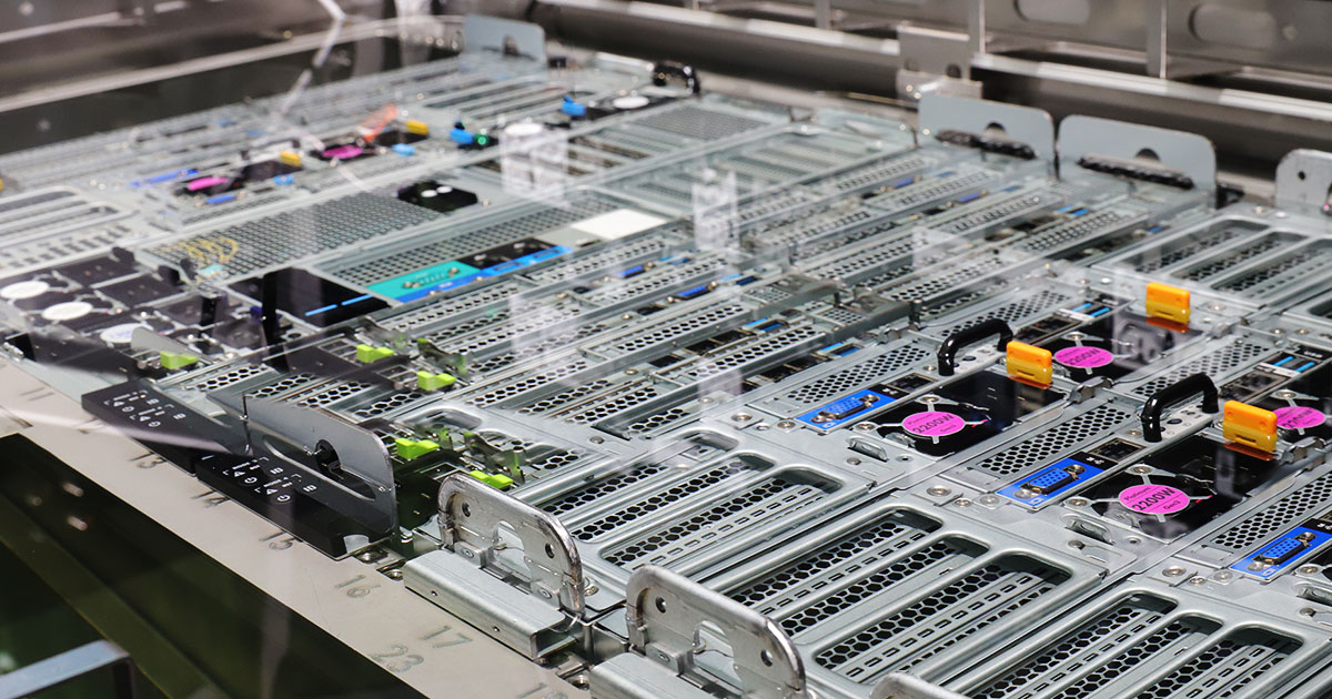 Single-phase Immersion Cooling with GIGABYTE | Solution - GIGABYTE Global